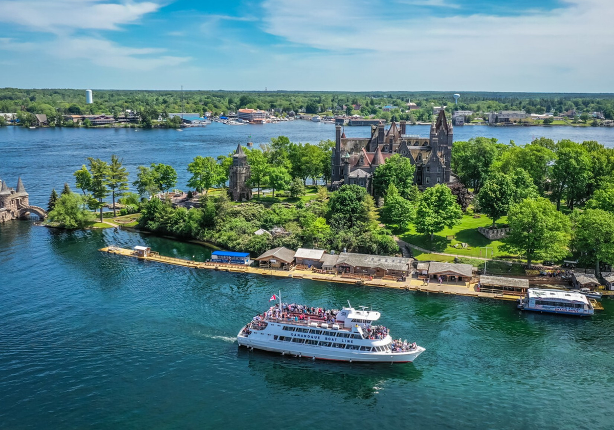 The 1000 Islands, Canadian-side | US Tours Knows America